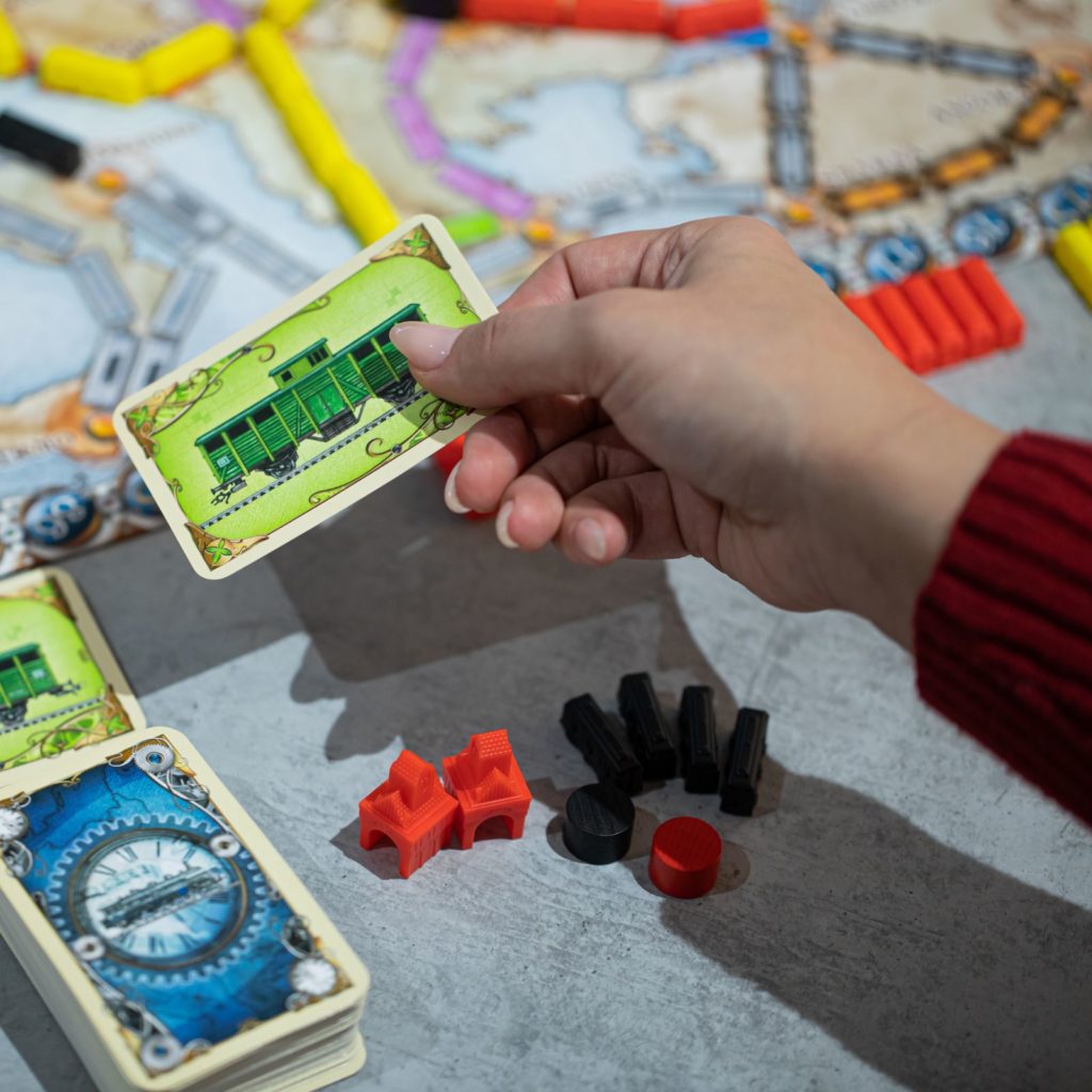 13 Best Escape Room Board Game Picks - The Board Game Reviewer